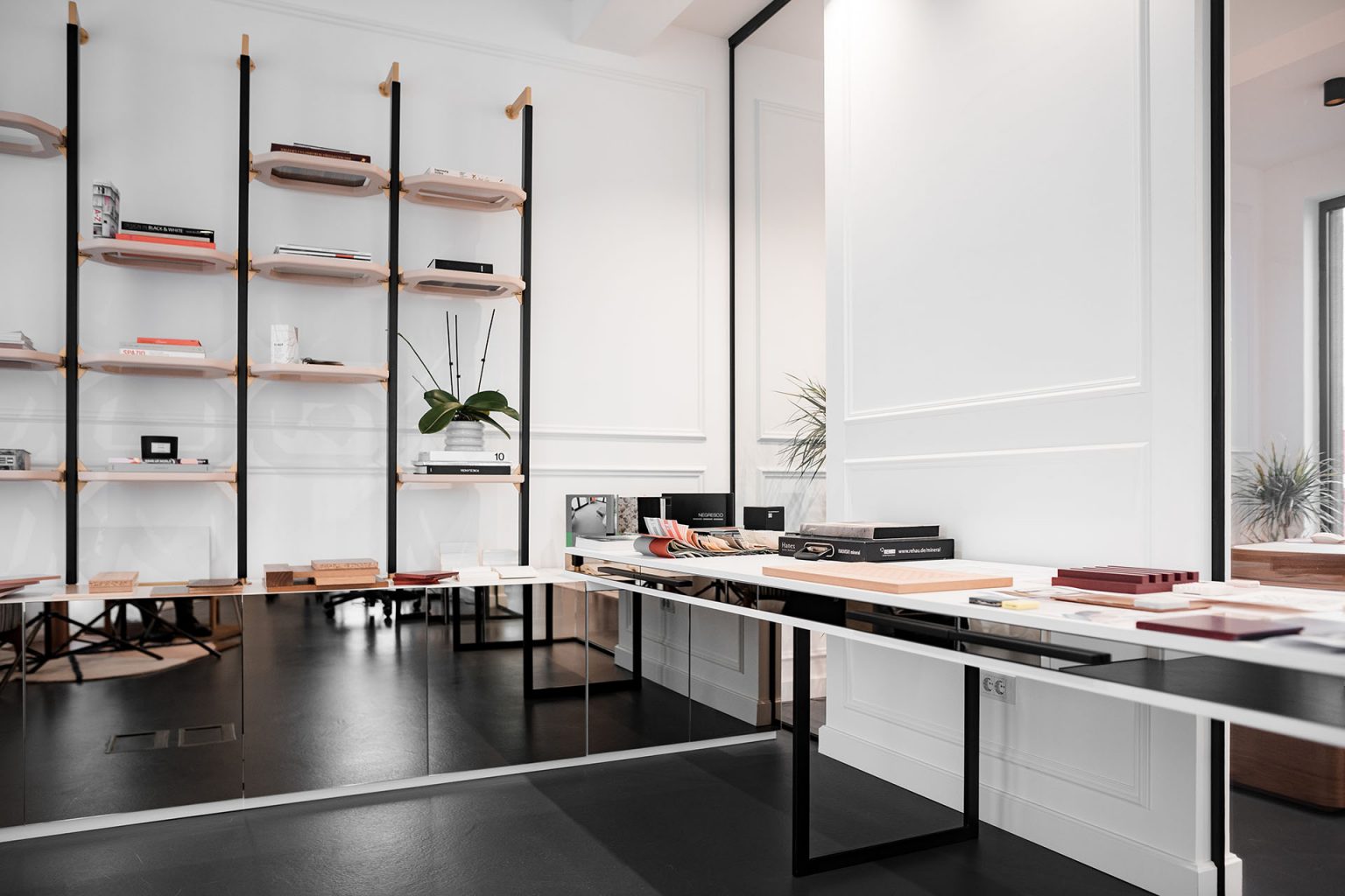 Divna Design Studio: Office dizajn u službi ličnog brenda - Dizajn ...